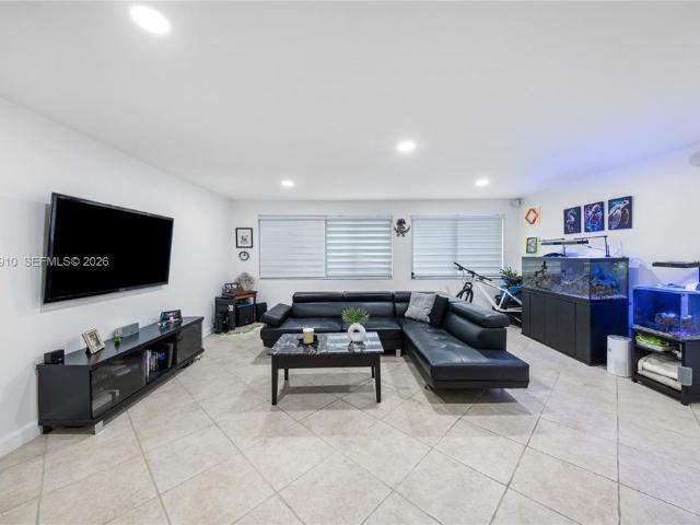 Luxury apartment complex for rent in Bay Harbor Islands, Florida