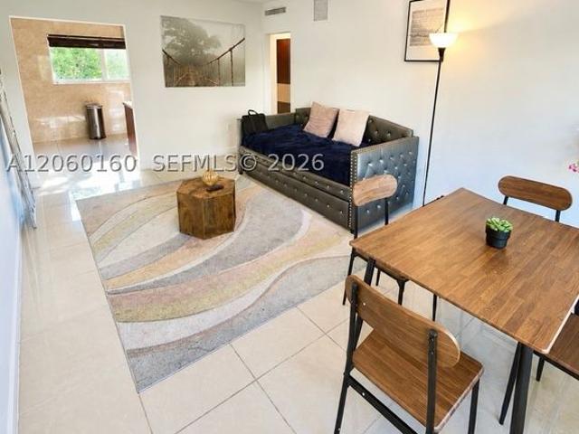 Luxury apartment complex for rent in Bay Harbor Islands, United States