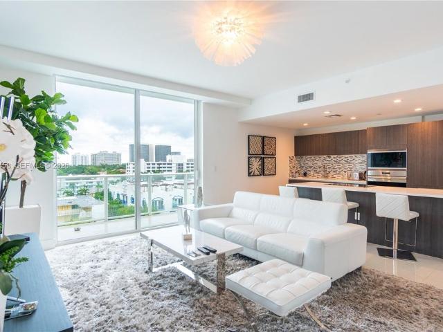 Luxury apartment complex for rent in Bay Harbor Islands, United States
