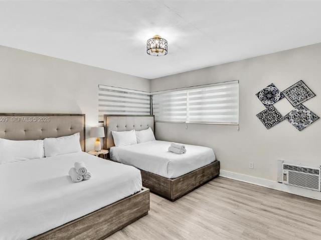 Luxury apartment complex for rent in Bay Harbor Islands, United States