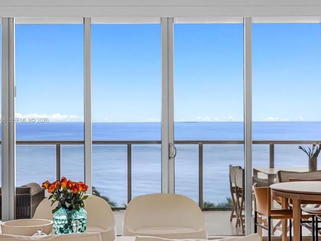 Luxury apartment complex for rent in Bal Harbour, Florida