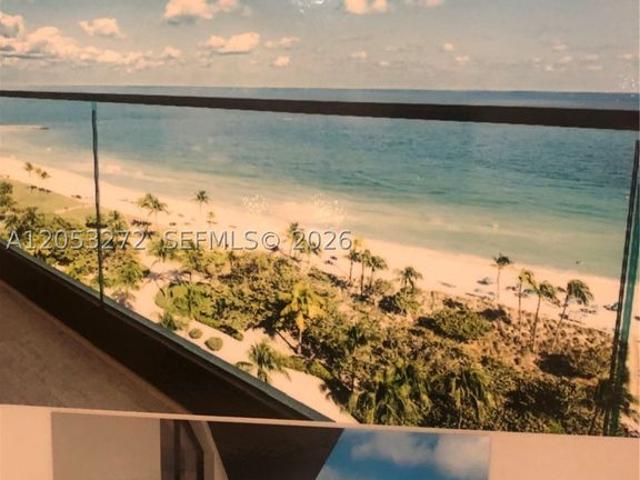 Luxury apartment complex for rent in Bal Harbour, Florida