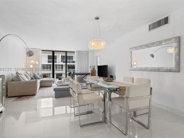 Luxury apartment complex for rent in Bal Harbour, Florida