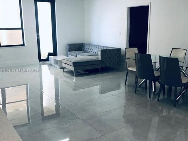 Luxury apartment complex for rent in Bal Harbour, United States