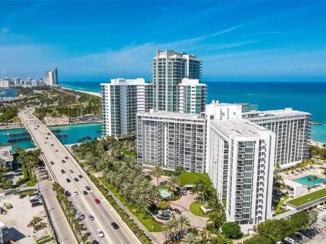 Luxury apartment complex for rent in Bal Harbour, Florida