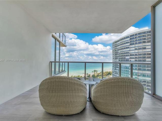 Luxury apartment complex for rent in Bal Harbour, United States