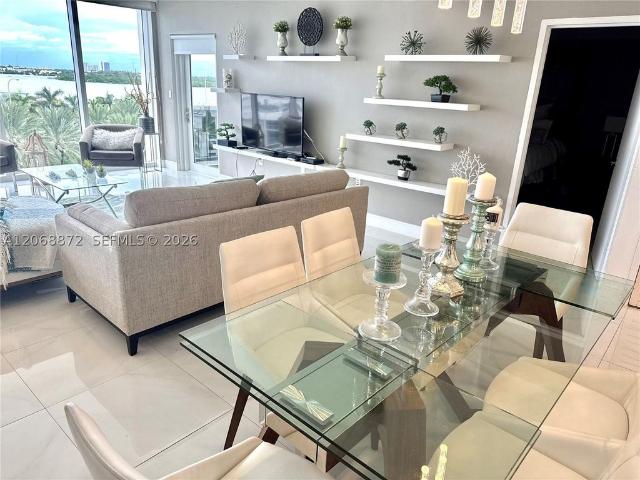 Luxury apartment complex for rent in Bal Harbour, United States