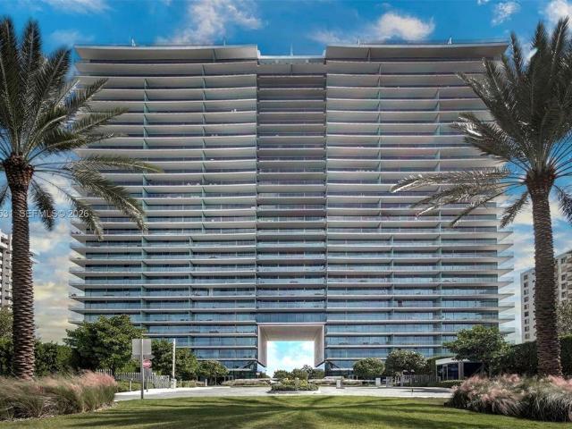 Luxury apartment complex for rent in Bal Harbour, United States
