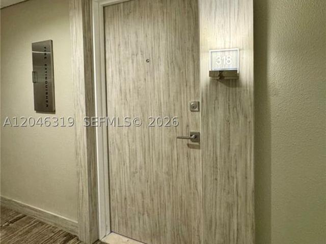 Luxury apartment complex for rent in Bal Harbour, United States