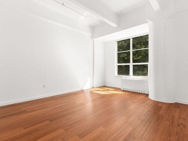 Luxury apartment complex for rent in Brooklyn, United States