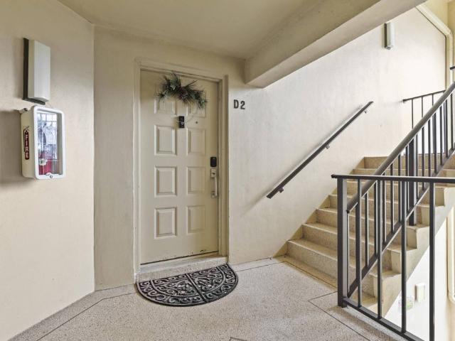 Luxury apartment complex for rent in Greenacres City, United States