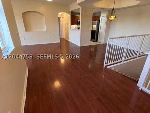 Luxury apartment complex for rent in Doral, Florida