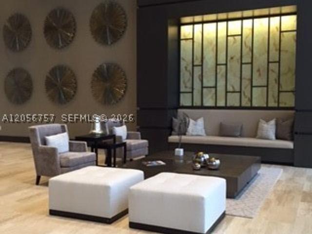 Luxury apartment complex for rent in Doral, United States