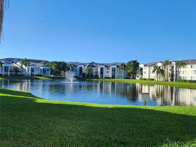 Luxury apartment complex for rent in Doral, United States