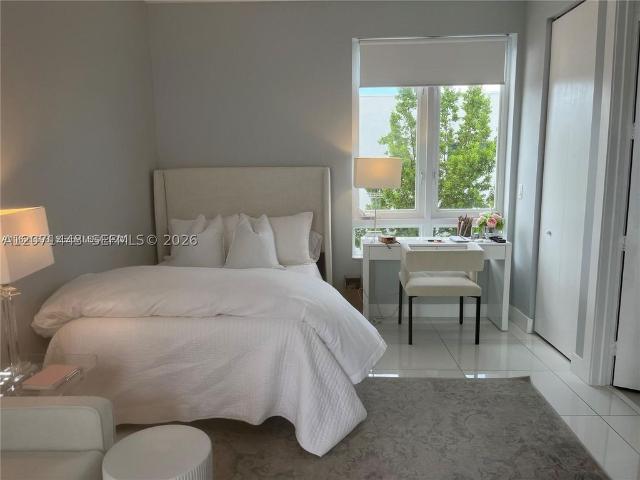 Luxury apartment complex for rent in Doral, United States