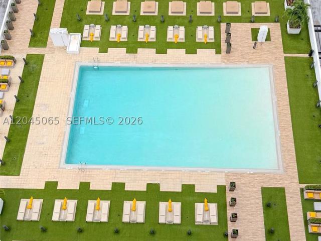 Luxury apartment complex for rent in Doral, United States