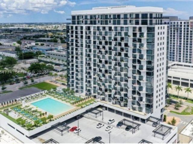 Luxury apartment complex for rent in Doral, United States