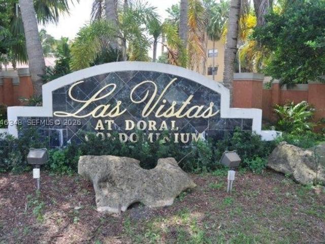 Luxury apartment complex for rent in Doral, United States