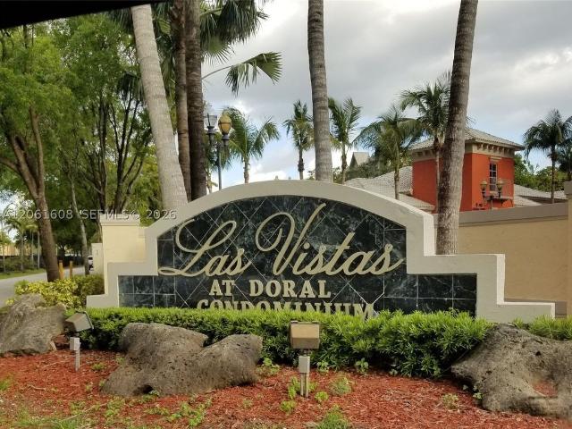 Luxury apartment complex for rent in Doral, United States