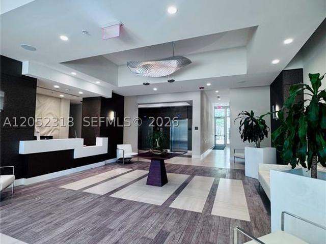 Luxury apartment complex for rent in Doral, United States