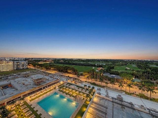 Luxury apartment complex for rent in Doral, United States