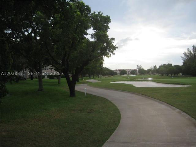 Luxury apartment complex for rent in Davie, Florida