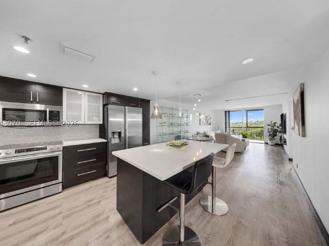 Luxury apartment complex for rent in Davie, Florida