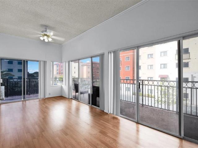 Luxury apartment complex for rent in Davie, Florida