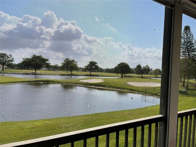 Luxury apartment complex for rent in Davie, Florida