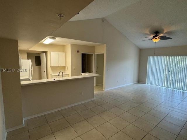 Luxury apartment complex for rent in Davie, United States