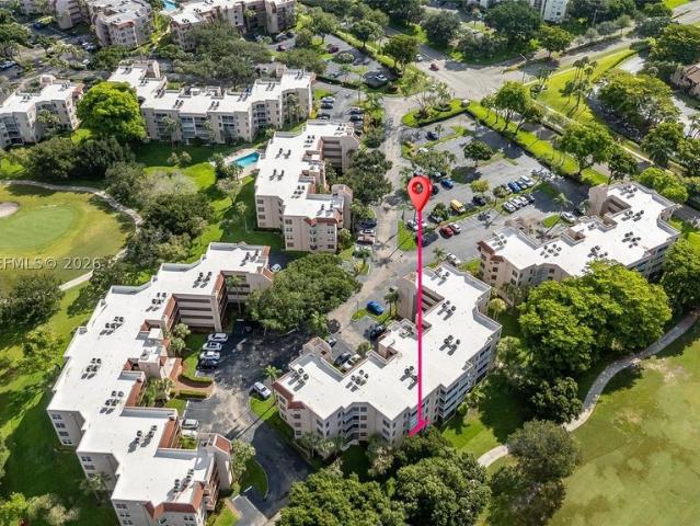 Luxury apartment complex for rent in Davie, United States