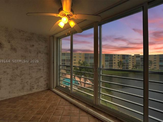 Luxury apartment complex for rent in Dania Beach, Florida