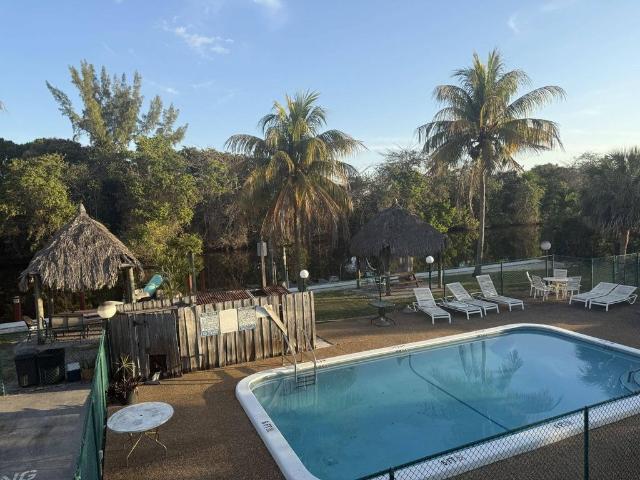 Luxury apartment complex for rent in Dania Beach, Florida