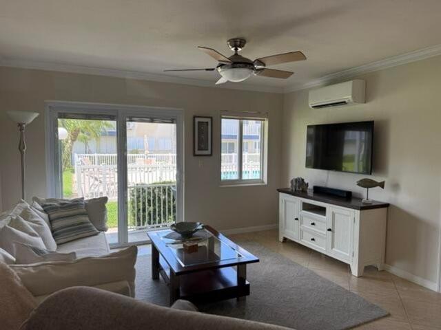 Luxury apartment complex for rent in Dania Beach, United States