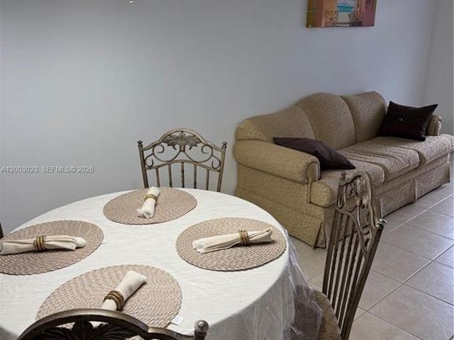 Luxury apartment complex for rent in Deerfield Beach, United States