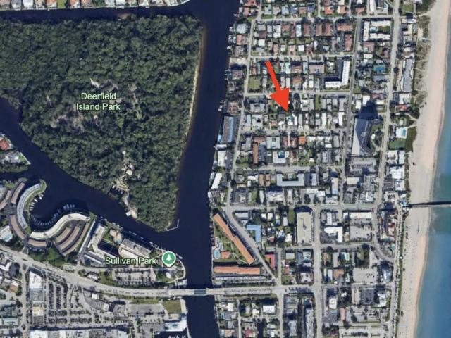Luxury apartment complex for rent in Deerfield Beach, United States