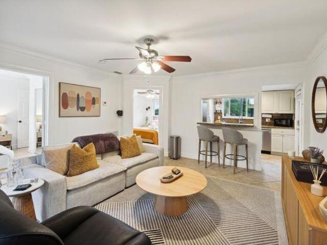 Luxury apartment complex for rent in Delray Beach, Florida