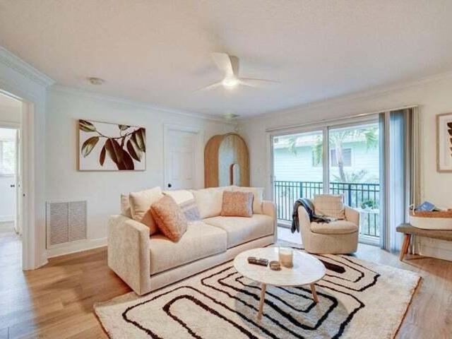 Luxury apartment complex for rent in Delray Beach, Florida