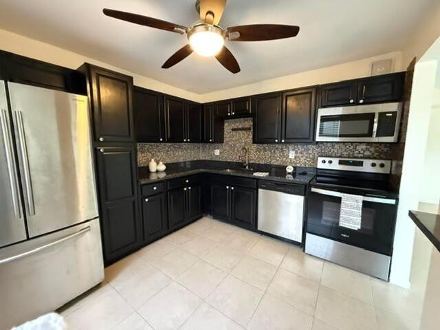 Luxury apartment complex for rent in Delray Beach, Florida