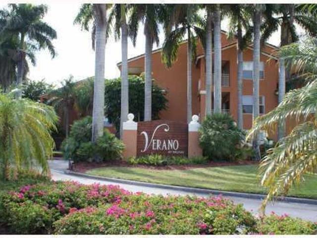 Luxury apartment complex for rent in Delray Beach, Florida