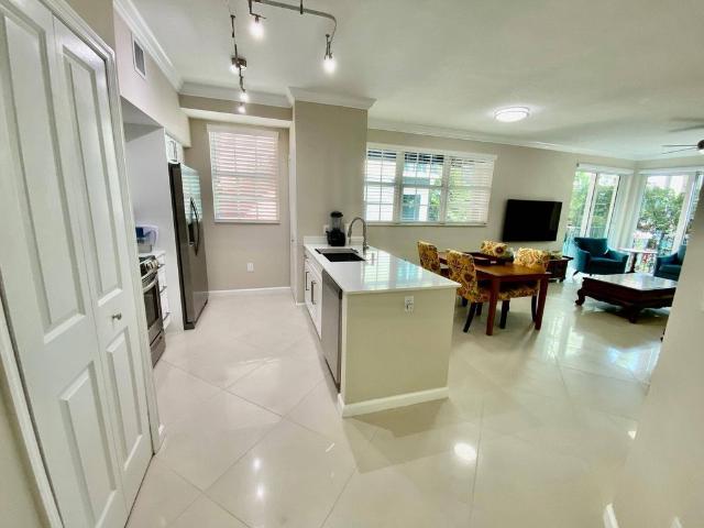 Luxury apartment complex for rent in Delray Beach, Florida