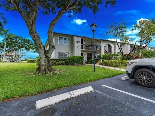 Luxury apartment complex for rent in Delray Beach, Florida