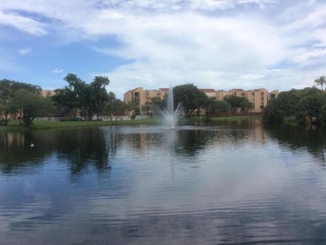Luxury apartment complex for rent in Delray Beach, Florida