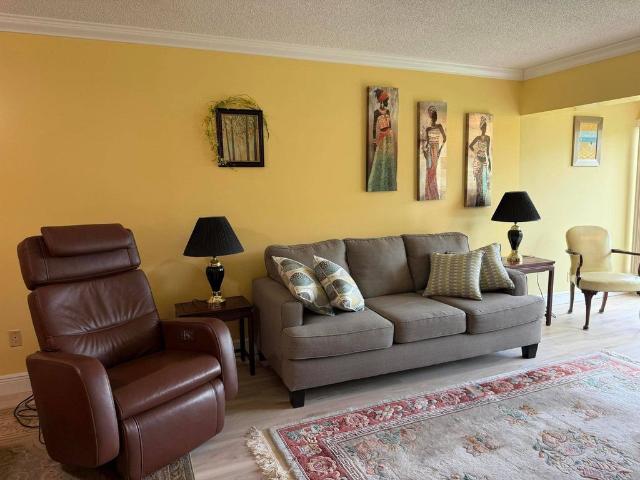 Luxury apartment complex for rent in Delray Beach, Florida