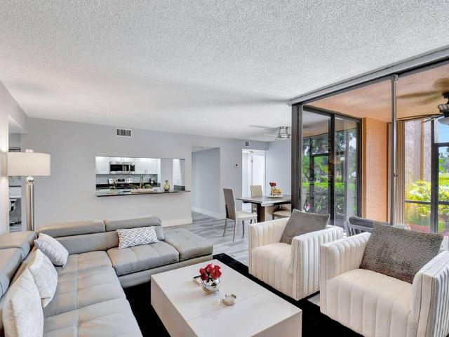 Luxury apartment complex for rent in Delray Beach, Florida