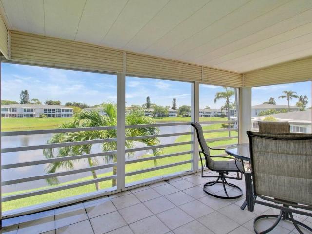 Luxury apartment complex for rent in Delray Beach, Florida