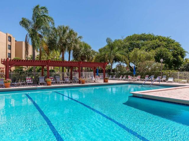 Luxury apartment complex for rent in Delray Beach, Florida