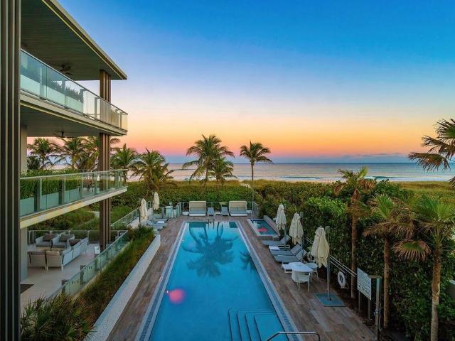 Luxury apartment complex for rent in Delray Beach, United States