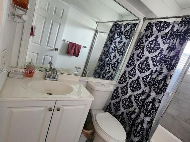 Luxury apartment complex for rent in Delray Beach, United States