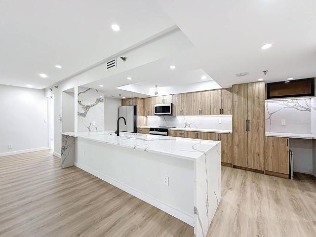 Luxury apartment complex for rent in Delray Beach, United States